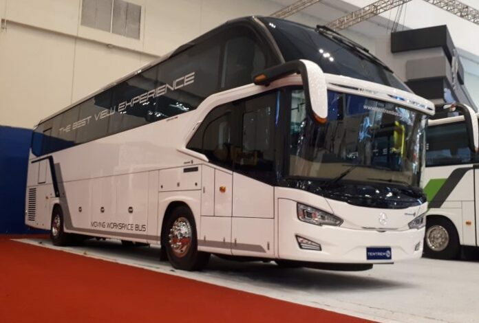 Luar Biasa, Tren Penjualan Global Bus dan Truk Mercedes-Benz Terus ...