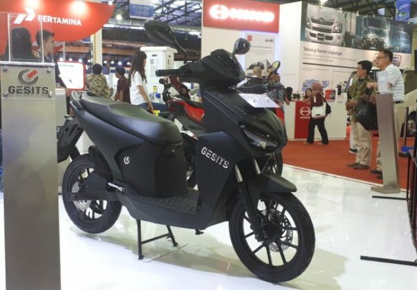 15 Merek Motor Listrik Hadir di IIMS 2024, Banyak yang Bersubsidi Rp 7 ...
