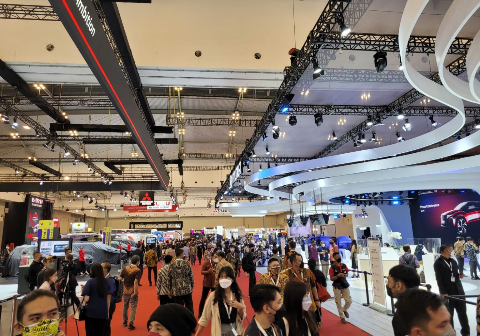 Besok Dibuka, Puluhan Mobil Baru Ini Siap Dipinang Pengunjung GIIAS 2023 | Mobilitas.id