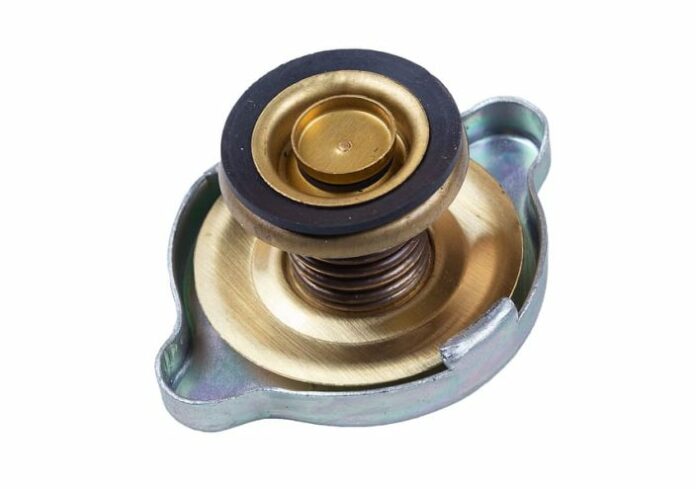 Cara Gampang Kenali Tutup Radiator Mobil Telah Aus – Mobilitas.id