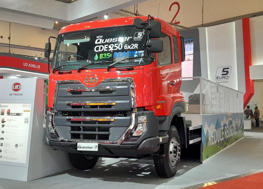 Rayakan 10 Tahun Kehadiran Quester, UD Trucks Pamer 5 Produk di GIIAS 2023 | Mobilitas.id